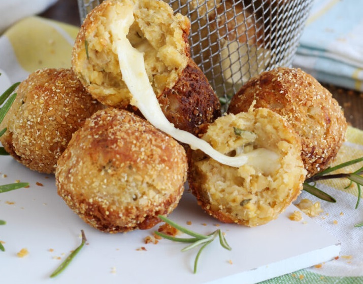 Веднага се разграбват, щом се сложат на масата: ХРУПКАВИ КРОКЕТИ ОТ ...